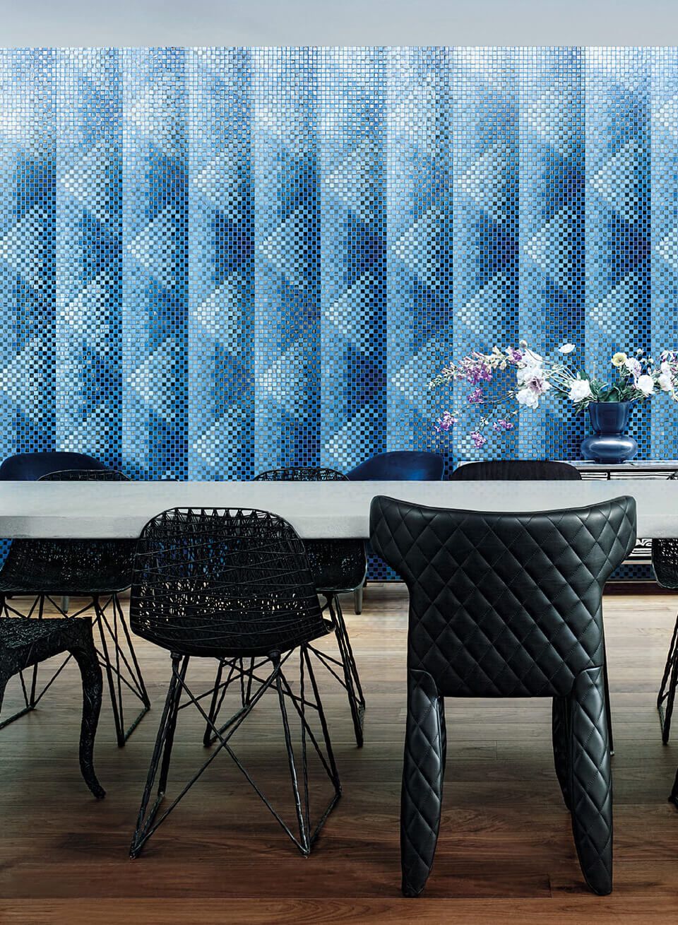 Pyramid Blue | 06001931VL